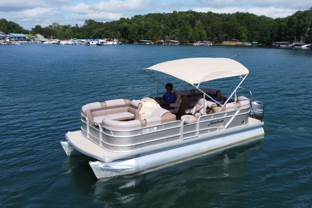 How Much Does It Cost to Rent a Boat for a Day | Keowee Marina